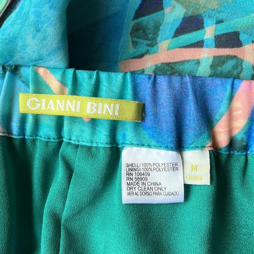 Gianni Bini Vintage Inspired Tropical Shorts - Gem